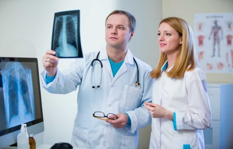 Radiologist: What Is It And When Do You Need One | Dinedsrg.com